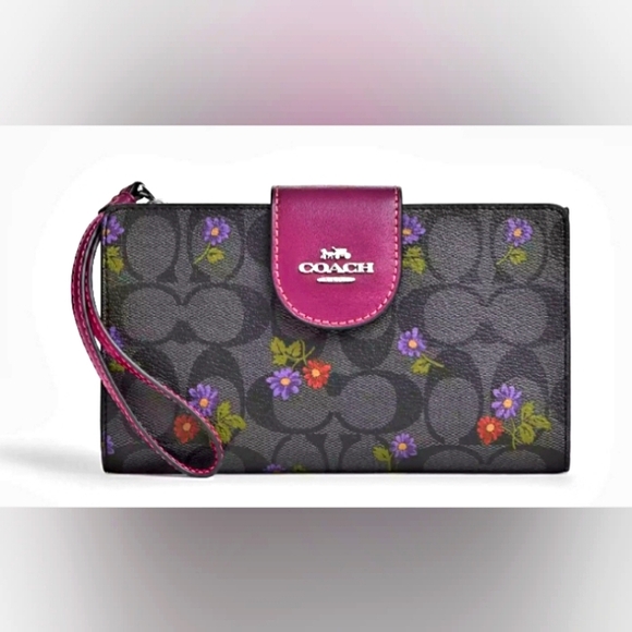Coach | Bags | Coach Phone Wallet In Signature Canvas With Country ...